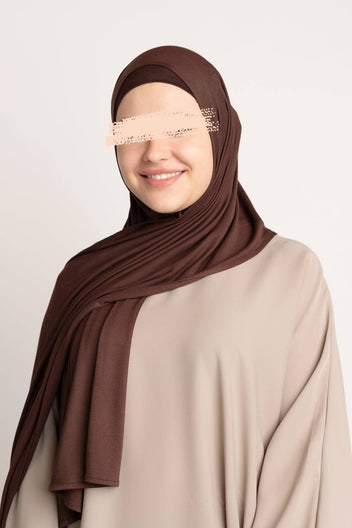 What is the Hijab? Understanding its Meaning & Significance